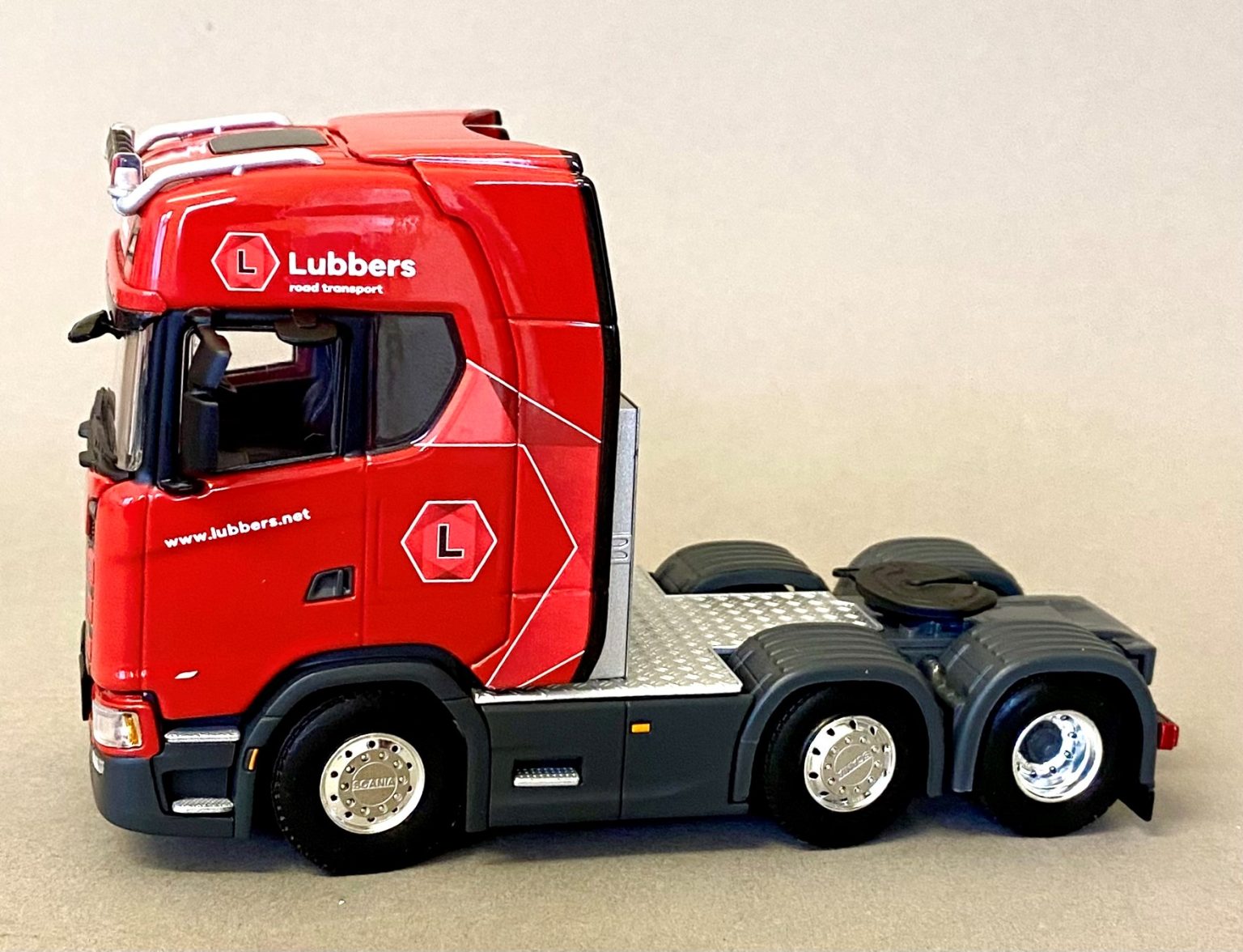 Lubbers Logistics Group - Search Impex